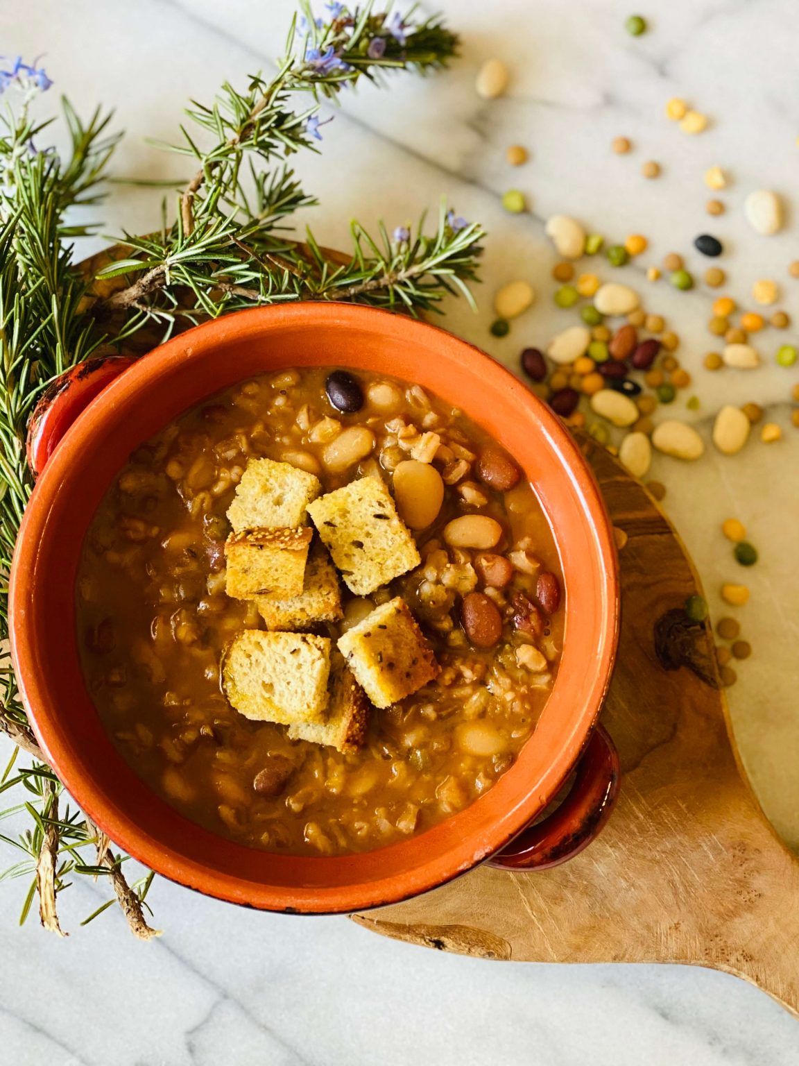 Eat like a Gladiator : One-Pot Roman Soup - Zapinin